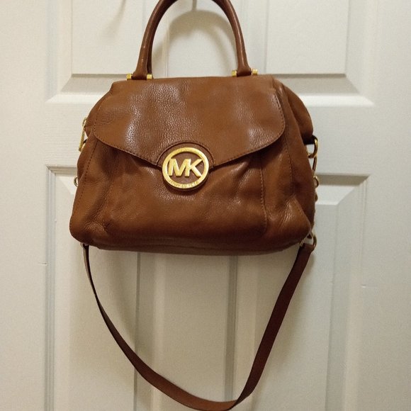 Michael Kors | Bags | Coach Handbag Beautiful Carmel Bag Beige Khaki ...